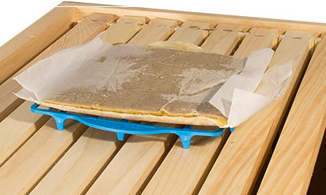 Pollen Patty Trivet – Vermont Beekeeping Supply, LLC